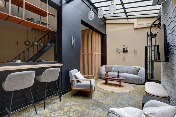 Tbs 242 - Loft D’exception En Triplex - Montrouge
