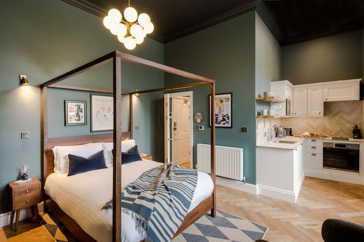 Tyndall's Park | Four Poster Studio - No1 - Bristol