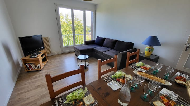 T3 Avec 2 Loggias Et Parking Tournus Centre - Tournus