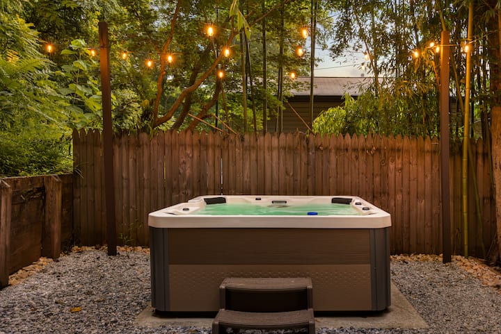 Camp Patowmack - Riverfront, Hot Tub, And Sauna! - Harpers Ferry, WV