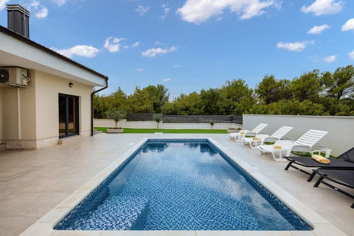 Villa Shaula 1 Near ŠIbenik - Šibenik
