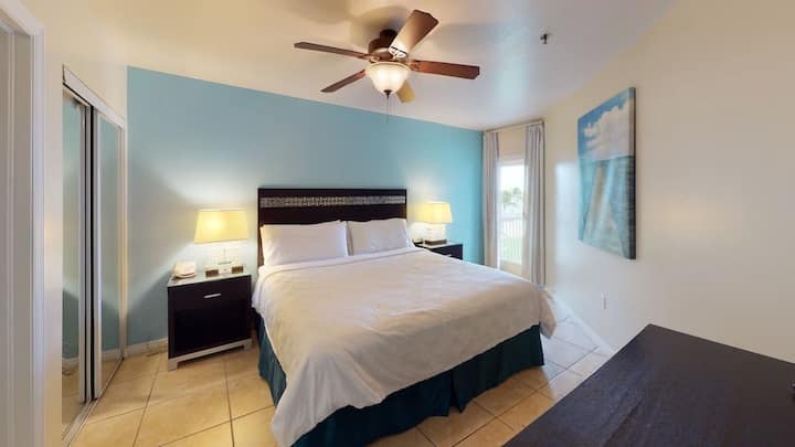 2br Accommodation Perfect For Families, Pool! - Cayman Islands