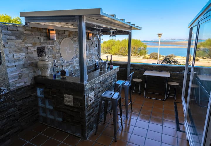 Oceanum Spa Deluxe Apartment Mit Jacuzzi Und Sauna - San Fernando