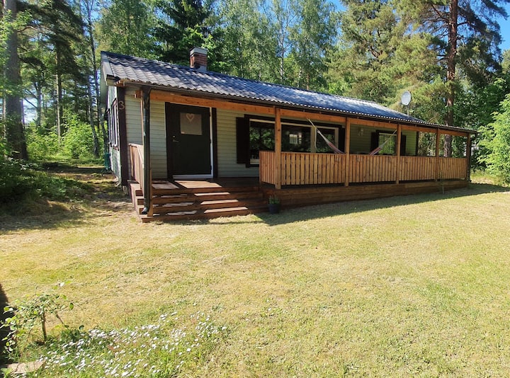 Kleines, Strandnahes Ferienhaus In Schweden - Mönsterås