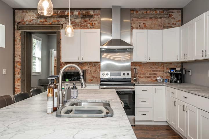 The Ruth House – Historic 4 Bdr! - Cincinnati