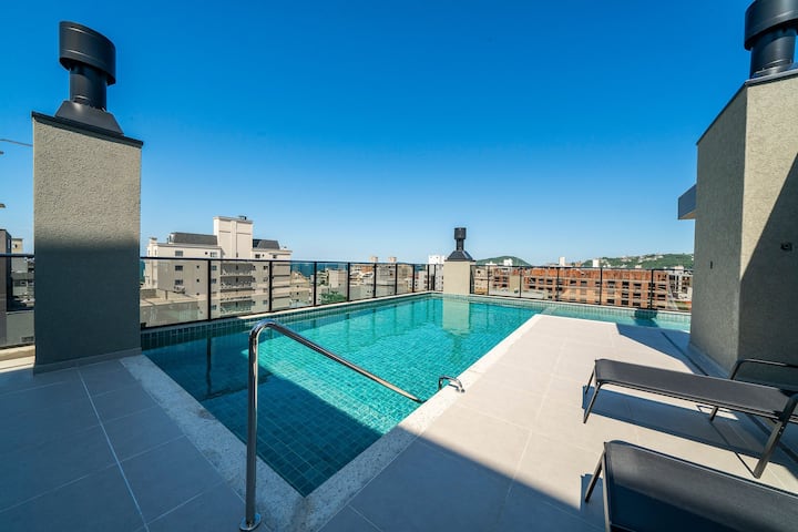 High Standard Apartment With Pool - Bombinhas