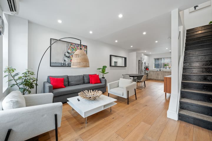 Amazing Private Townhouse - Manhattan, NY