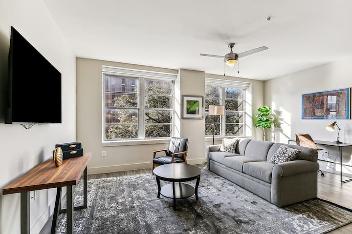 City Chic: 1br Retreat In The Heart Of New Orleans - Gretna, LA