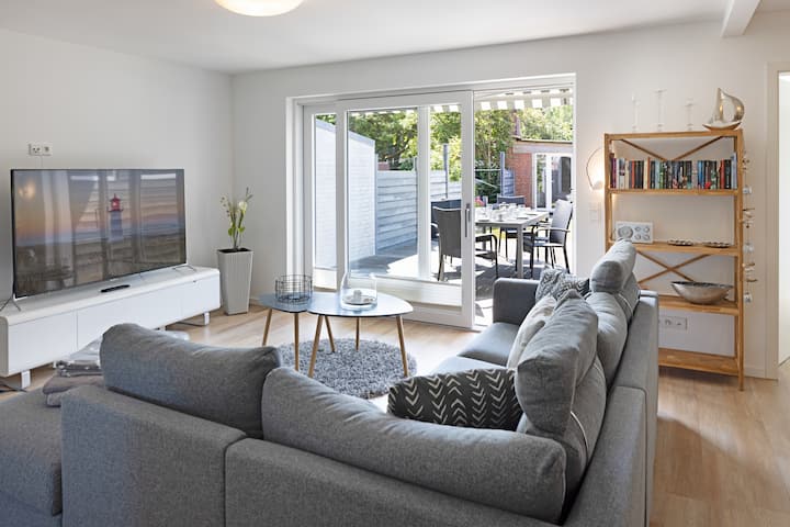 Captains Island - List