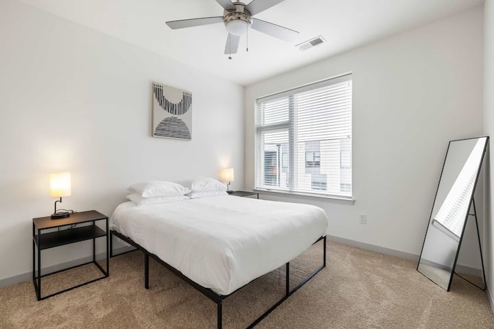 Modern Nulu 2br Cozysuites 10 - Louisville, KY