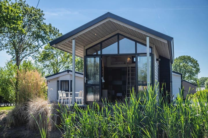 Tiny Lodge 4 - Uitgeest