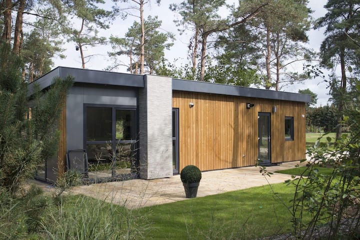 Pavilion Hottub 4 | Europarcs De Wije Werelt - Ede