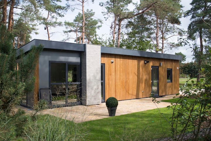 Pavilion Hottub 4 | Europarcs De Wije Werelt - Arnhem