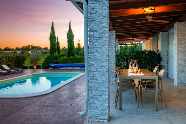 Maison Almond (V4872-k1) - Zadar