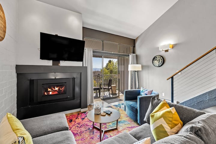 Walk To Mtn W/hot Tub! Elevator-w/d-epic Views! - Steamboat Springs, CO