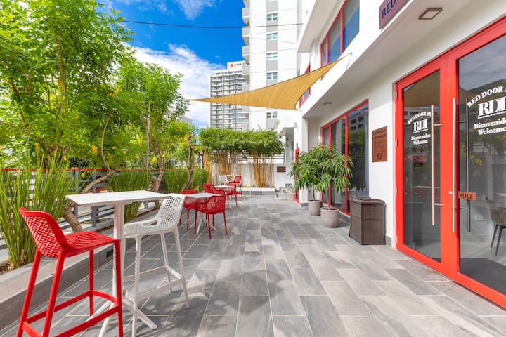 Twin Single | Red Door Inn | - San Juan