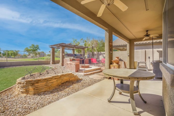 Family Friendly Fun! King Bed | Bbq | Golf Course - Buckeye, AZ