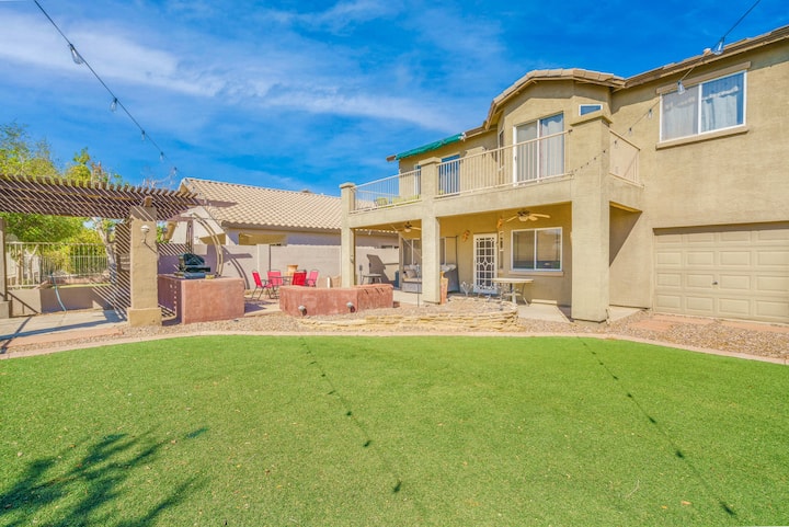 Family Fun Retreat! Themed Rooms, Bbq & Golf Cours - Avondale, AZ