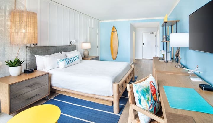 Relaxing Socal Stay In Downtown Sd | Outdoor Pool - Coronado