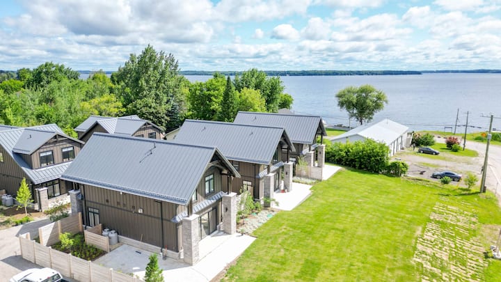 Cottage #4 On Sturgeon Lake - Kawartha Lakes