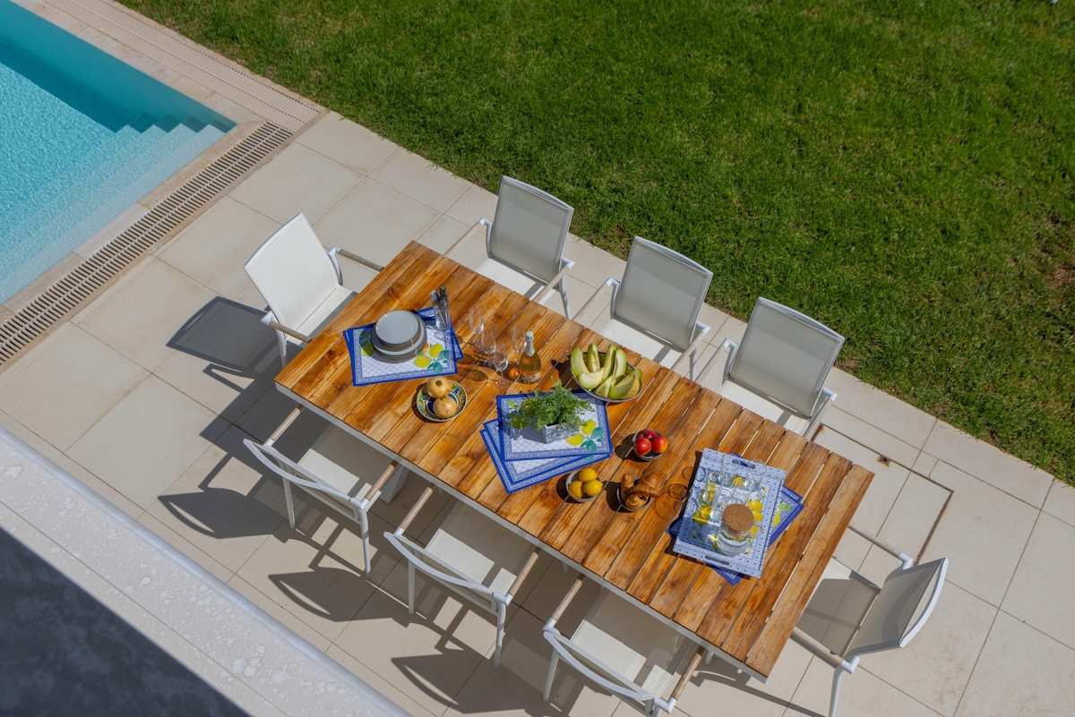 Protaras Sirina Paradise Seafront Villa - Villas for Rent in Pernera ...