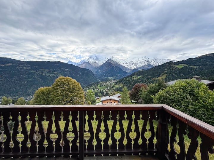 Chalet Face Au Mont-blanc, Calme Et Confort - Saint-Gervais-les-Bains