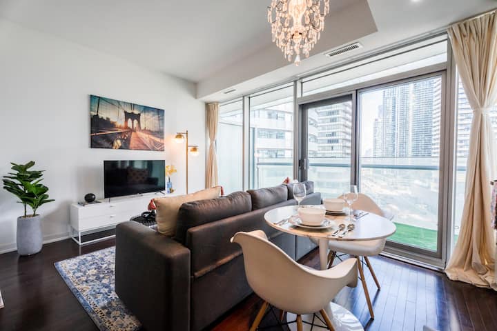 Cozy 1br Condo In Toronto's Entertainment Hub - Toronto
