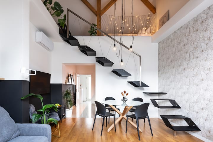 Turnkey | Vineyard Terrace Two-level Apartment - Praga
