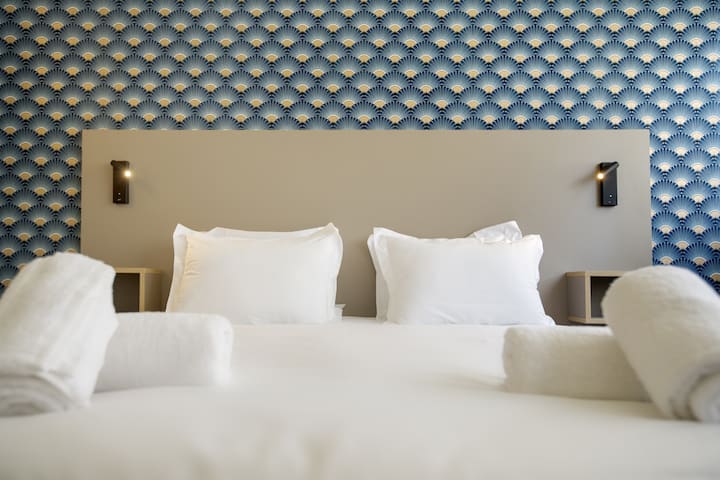 Gabhouse Lyon Bron - Eurexpo City Living Stay - Bron