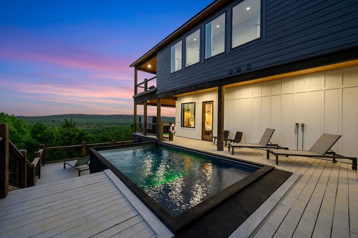 Pets | Heated Pool | Fire Pit | Hot Tub | Sleep 26 - Oklahoma