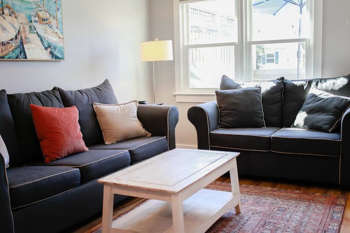 Sojourn's Sea Views With Balcony Sleeps 6 - Virginia Beach, VA