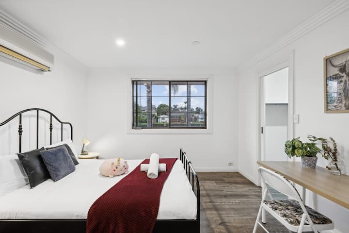 Luxe Double Ensuite Room - Centrally Located - Saint Andrews
