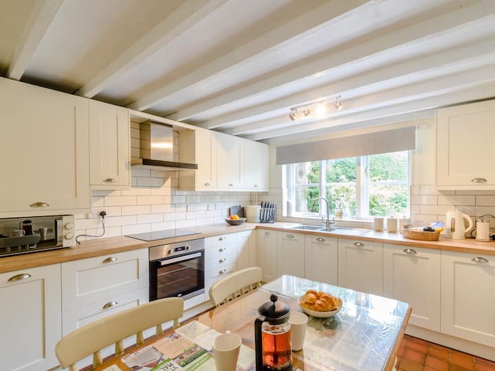 2 Bed In Old Malton (78794) - Malton