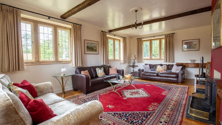 Arlington House - Pet Friendly With Local Pub - Bourton-on-the-Water