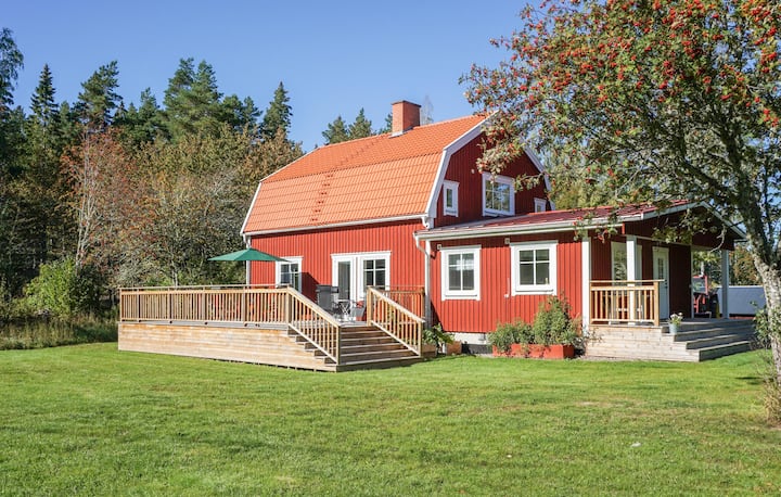 Awesome Home In Tranås With Sauna - Ödeshög