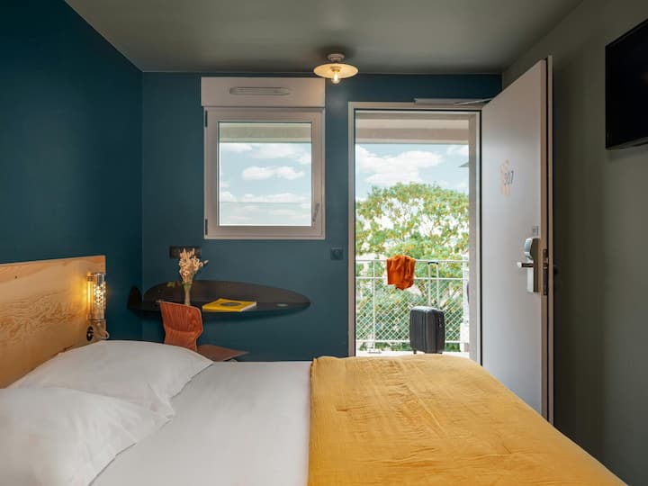 Eklo Roissy Cdg Airport - Double Room - Roissy-en-France
