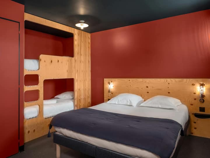 Eklo Roissy Cdg Airport - Family Room - Roissy-en-France