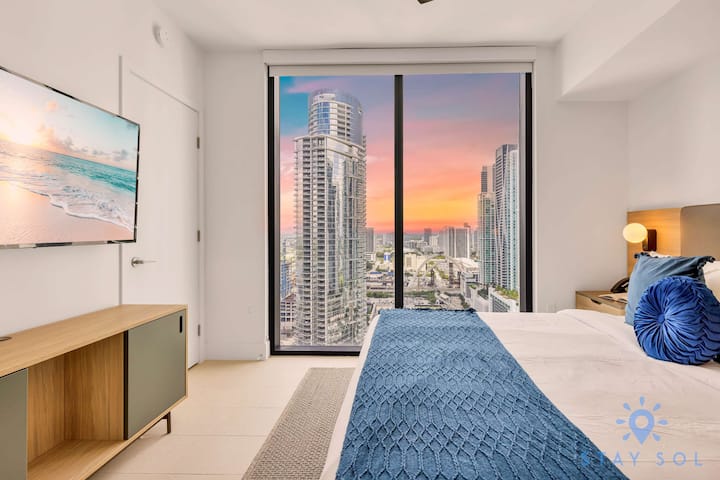 Modern 1br Apartment With Pool - Miami, FL