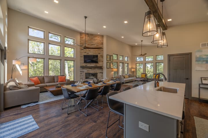 Idlewood Treehouse By Innsbrook Vacations! - Innsbrook, MO