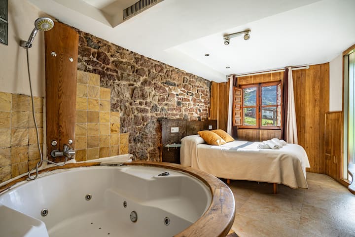 Aguas Del Sella - Jacuzzi - Cangas de Onís
