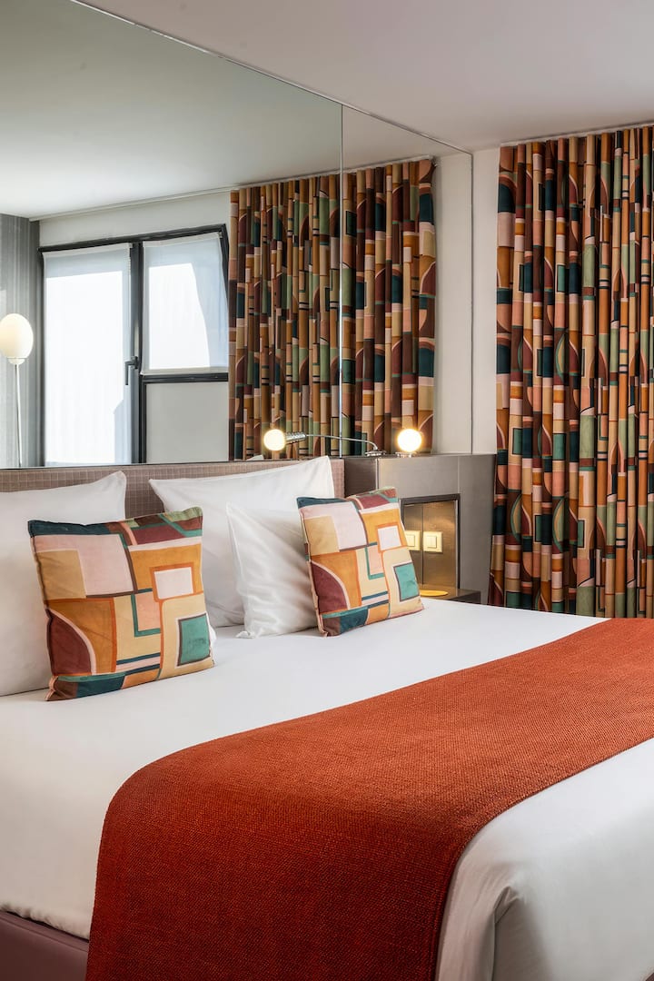 Classic Room Near Invalides And Eiffel Tower - Paris