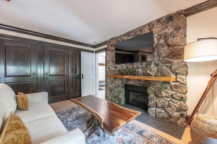 Spacious 3/3 In Aspen's Core With Sauna! - Aspen, CO