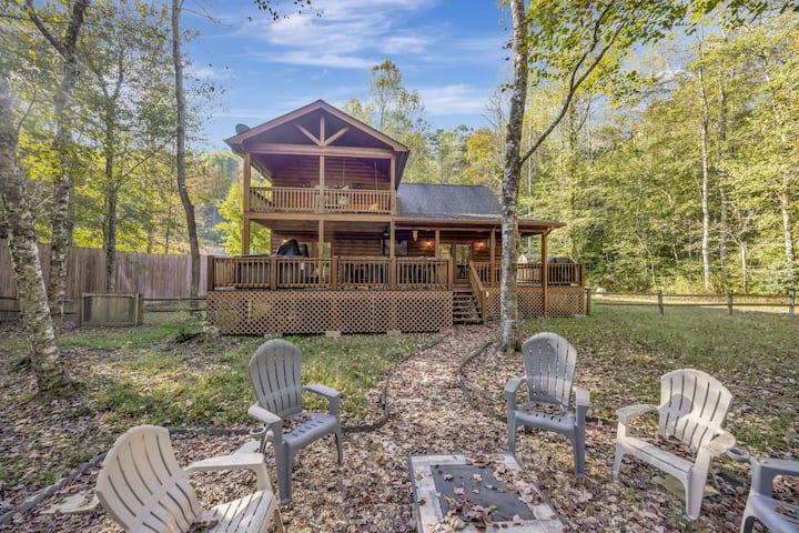 Private Cozy Cabin W/ Hot Tub In Blue Ridge! - Blue Ridge, GA