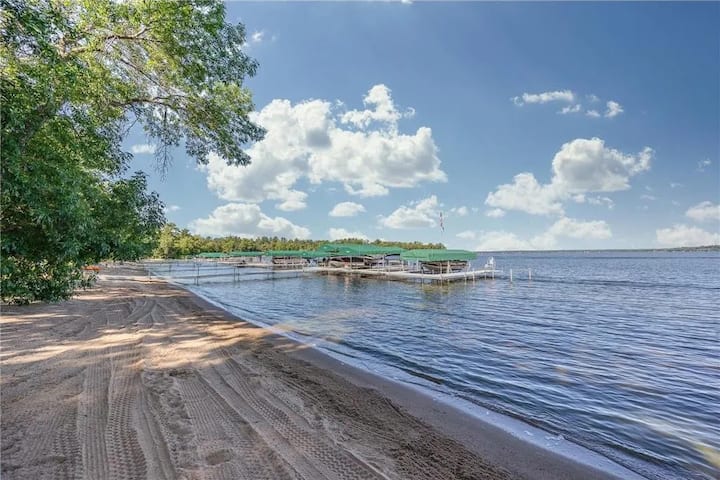 Gull Lake Interlachen Townhome - Nisswa, MN