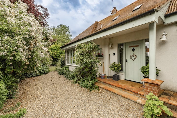 Beautiful 5 Bedroom Coastal Home In Blakeney! - Norfolk