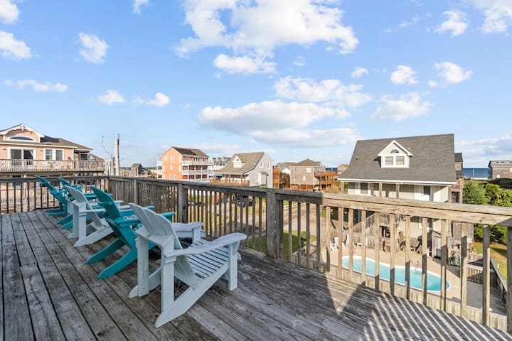 Hot Tub | Dogs Welcome | Ocean & Beach Views! - Outer Banks
