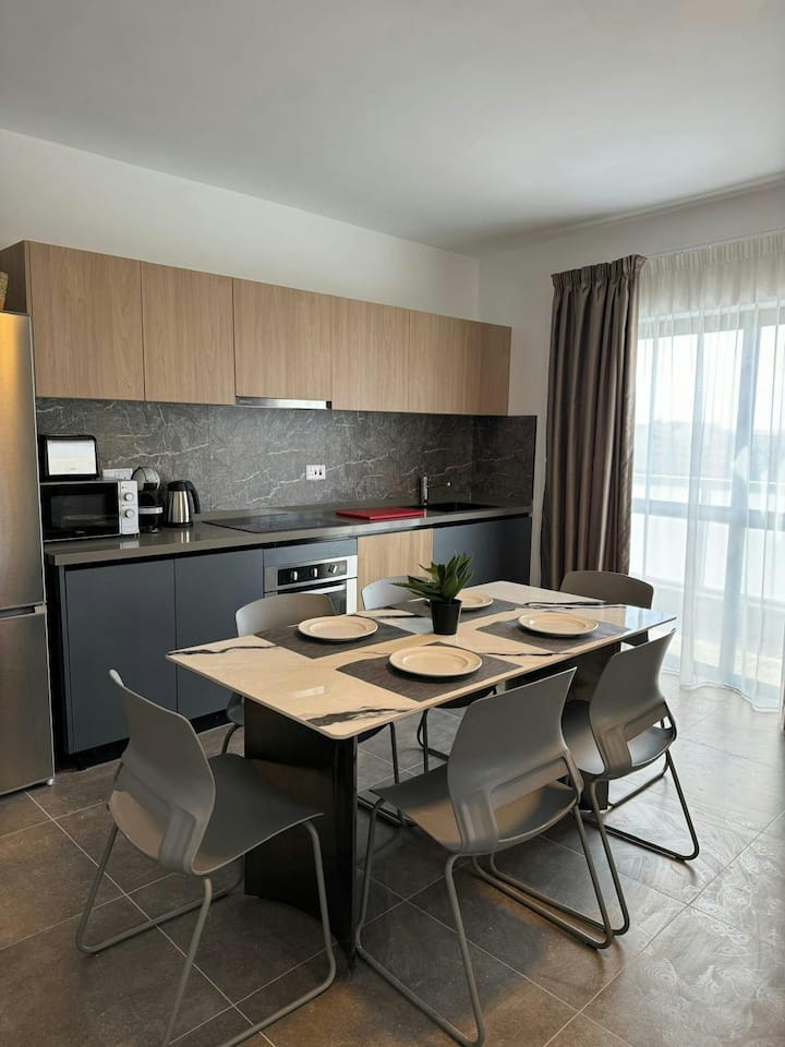 Family 2-bedroom Apartment – By Hostmt - Malta
