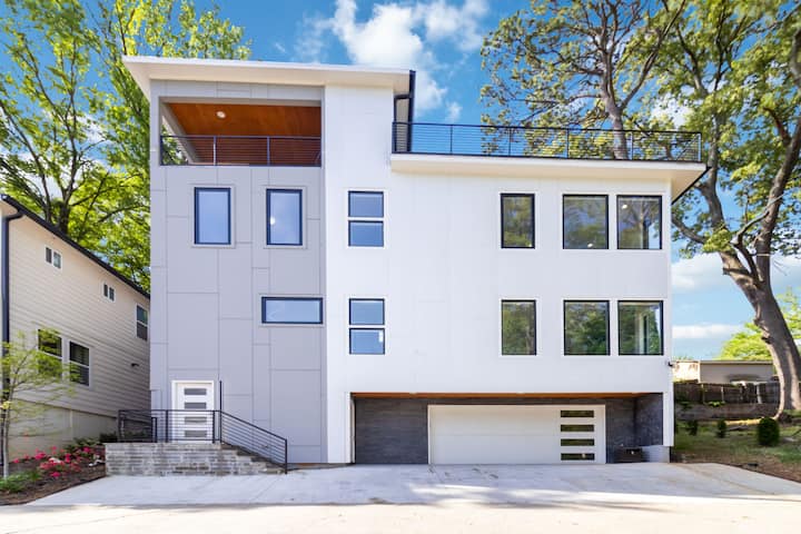 Brand-new 3-story Home With Rooftop In Midtown - Atlanta, GA
