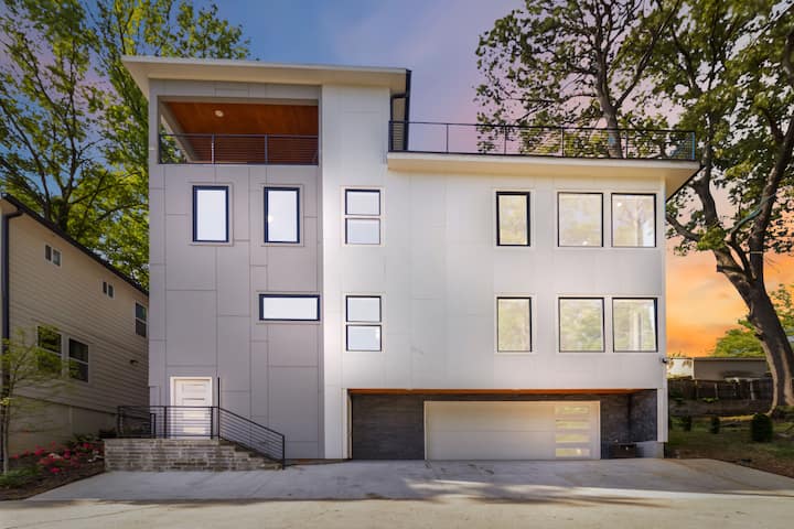 Brand-new 3-story Home With Rooftop In Midtown - Atlanta, GA