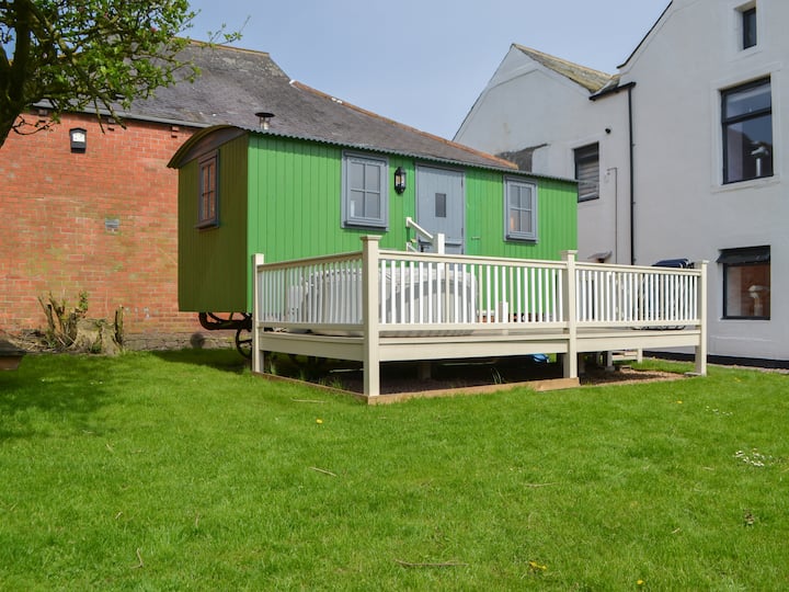 Sian's Shepherds Hut - Uk43561 - Bowness-on-Solway